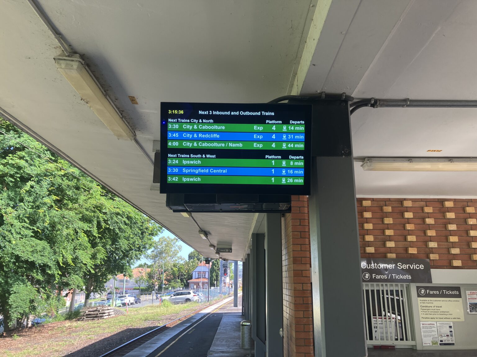 Custom Digital Signage | Our Digital Signage | Metrospec